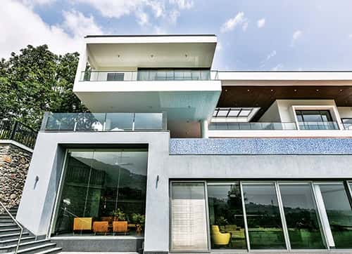 Ventilated Stone Cladding System for Sustainable Building Facades